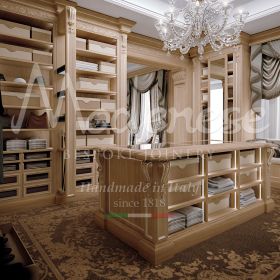 Traditional Classic Walk-In Closet - Modenese Bespoke Joinery